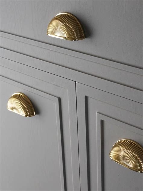 Shell Cabinet Handle Homequarters
