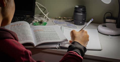 Sua chance de SE QUALIFICAR para o mercado de trabalho IMPORTANTE instituição oferece CENTENAS