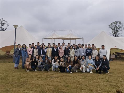 团结奋进 温暖前行——东航江西分公司客舱部开展“双美客舱”团建活动 民用航空网