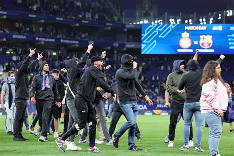 El Espanyol Lamenta La Invasión De Sus Ultras Y El árbitro La Ignora