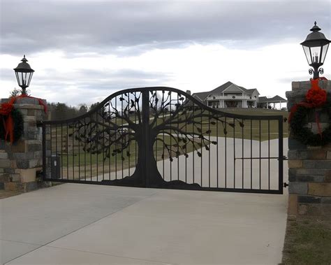 Modern Tree Design Driveway Gate Metal Tree Entrance Gate Made In Canada Model E Etsy