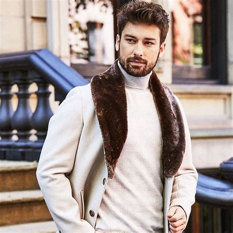 Pin By Sandrinha On ALP NAVRUZ Vogue Men Men Sweater Menswear
