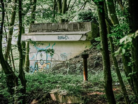 Rainberg: Der verbotene Berg - Fräulein Flora
