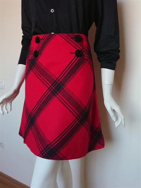Вовняна спідниця Hobbs червоний в клітку Uk 12 — ціна 522 грн у