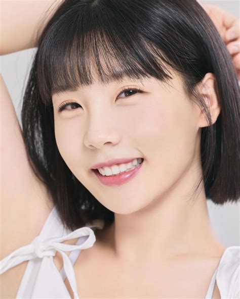 Lee Sa Ra Picture 이사라 Hancinema