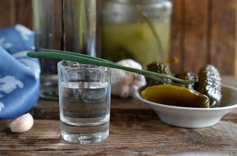 В Беларуси разрешат делать самогон Но не всем — Pivo By