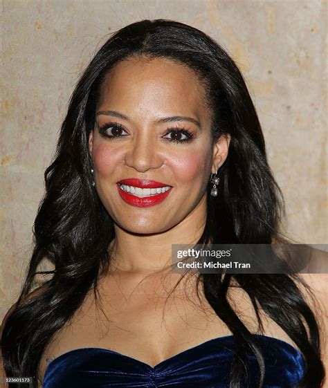 Lauren Velez Arrives At The 61st Annual Ace Eddie Awards Held At The