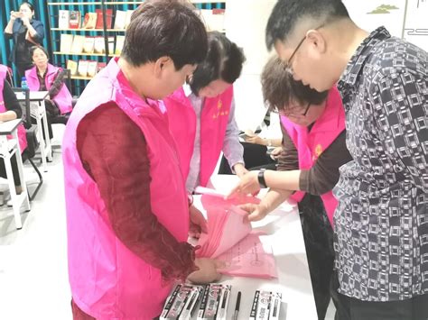 攻坚破难 延伸工作“手臂”，助力基层治理！永康首个小区妇联组织成立啦！澎湃号·政务澎湃新闻 The Paper