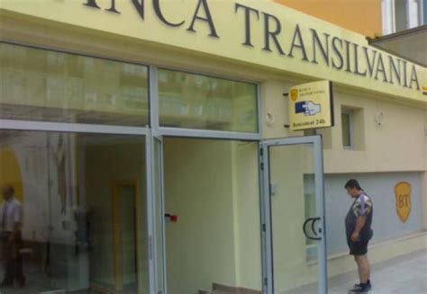 O Angajata A Bancii Transilvania A Furat De Lei Si De Euro Din Conturi