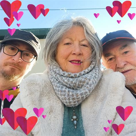 Mary Dempsey Omg I Thought This Was Staged Its For Facebook