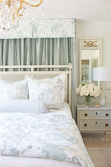 Diy Romantic Canopy Bedroom
