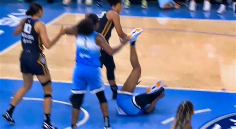 Video Angel Reese Got Chokeslammed During Ugly Play That Resulted In