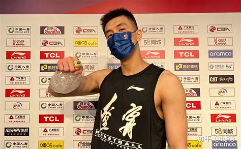 16分14板！郭艾伦赛后直指裁判“很好” 吹罚尺度引争议 杨毅发声 知乎