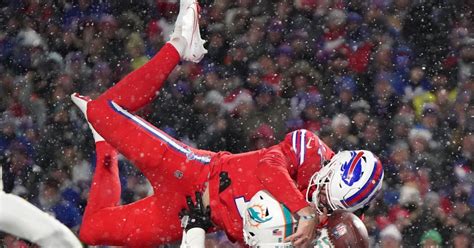 Complete Coverage Buffalo Bills Clinch Playoff Berth With 32 29 Win