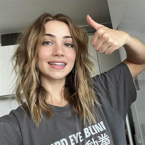エミリー・ラッドさんのインスタグラム写真 エミリー・ラッドinstagram「can I Get A Little Commotion