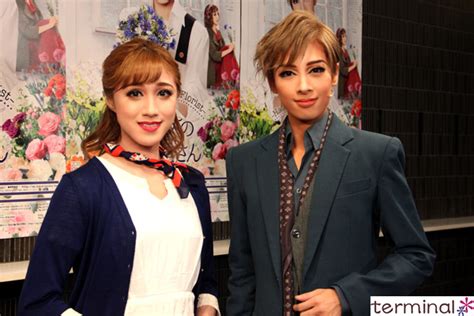 宝塚歌劇 花組公演『ハンナのお花屋さん —hannas Florist—』明日海 りお、仙名 彩世 囲み取材 エンタメターミナル