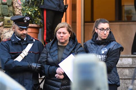 Anziani Picciotti E Donne Di Mafia Blitz A San Lorenzo 25 Arresti