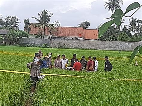 Mayat Perempuan Tanpa Busana Di Kesugihan Ini Updatenya
