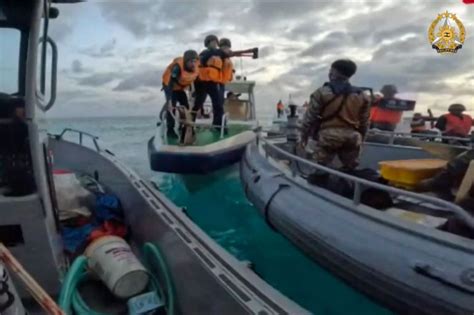 Philippines Wont Be ‘intimidated But Wont Start War Amid Row With
