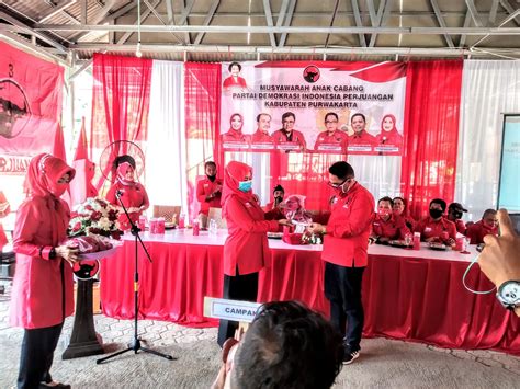 Pengurus PAC PDI Perjuangan Se Kabupaten Purwakarta Resmi Di Lantik