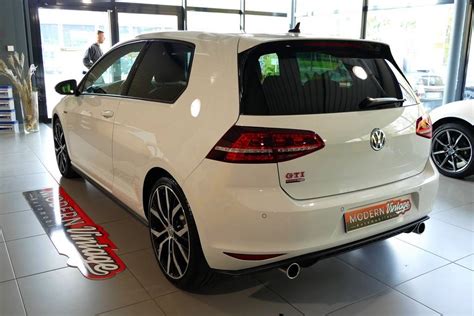 Volkswagen Golf VII GTI DSG Performance Véhicule Modern Vintage Automobiles Bischwiller