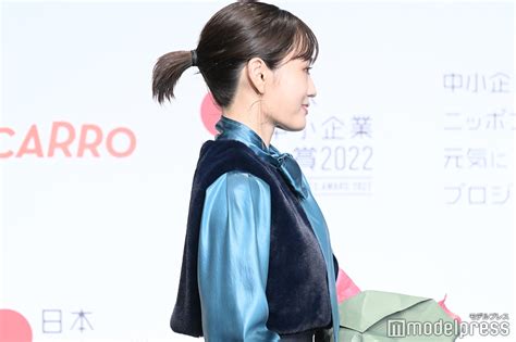 画像1522 前田敦子、引き締まった美腹筋披露 私服ショットにファン絶賛「割れてる」「スタイル良い」 モデルプレス