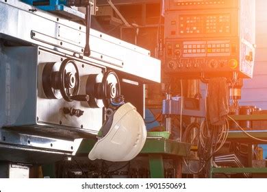 Old Cnc Milling Machine Images Stock Photos Vectors Shutterstock