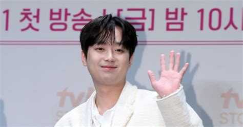 최연소 연예대상 이찬원 양다리 논란 지워냈나대상 저주도 빗겨나갈 행보 Ten피플