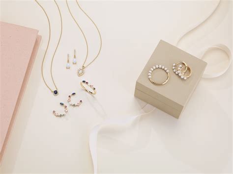 The Tradition Of Anniversary Gemstones Milestones Of Love And