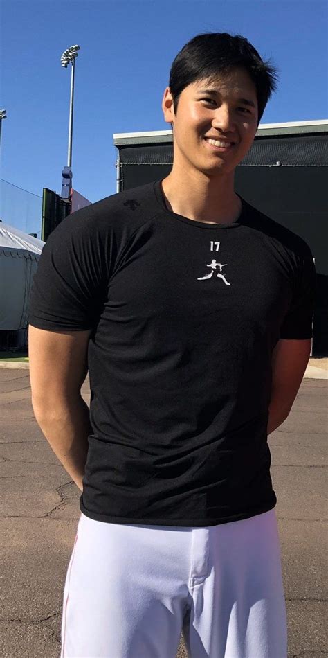Ohtani 17 大谷翔平 On Twitter スーツ 筋肉 俳優 筋肉 大谷翔平