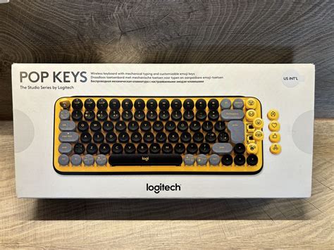 Logitech Pop Keys Безжична механична клавиатура с гаранция гр Пловдив