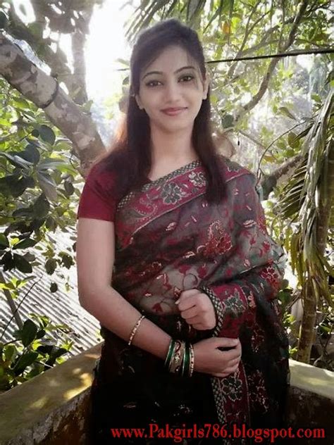 Paki And Indian Tits Photos 2014 Pic Of Desi Girls Latest Photos