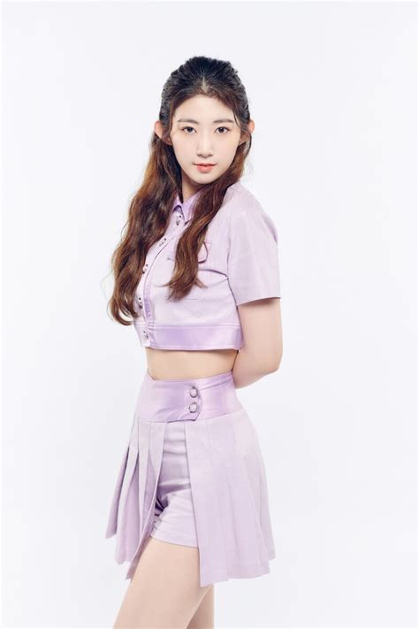 Girls Planet 999 C Group Introduction Profile Photos Cui Wen Mei