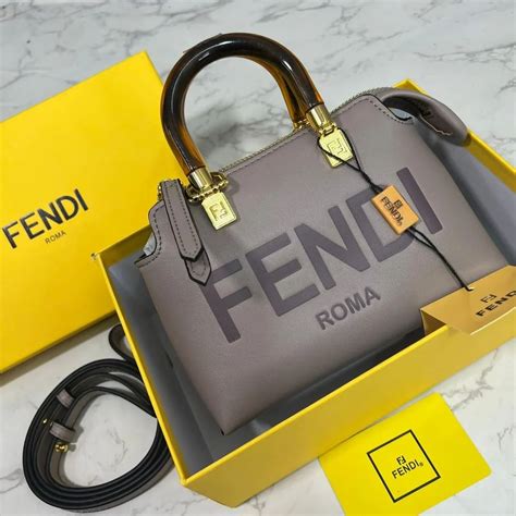 Fendi Ladies Bags For Office Size 8 5 Inch At Rs 2550 Piece In New