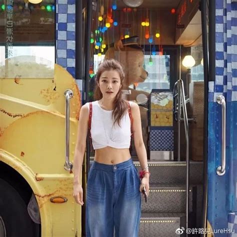 39岁年纪未成年的脸不过百的体重36E的胸这个韩国阿姨竟这么犯规 时尚 环球网