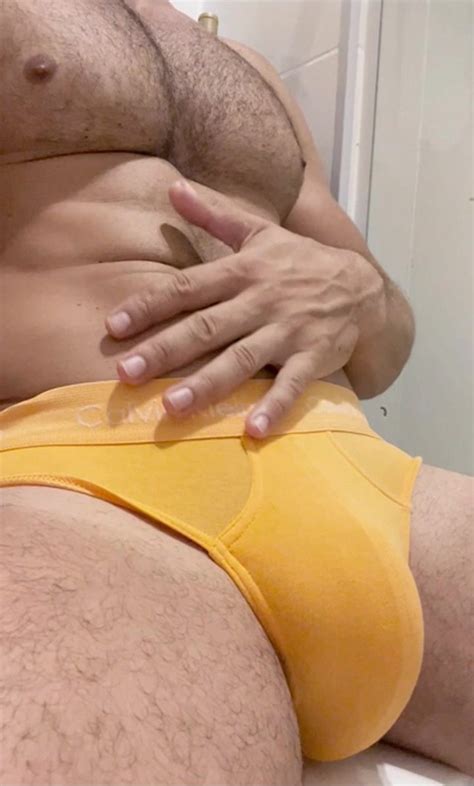 Hot Hunk Hot Cum