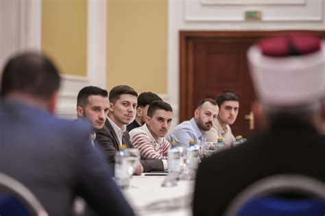 Група за пријателство помеѓу Македонската православна црква и Исламската верска заедница