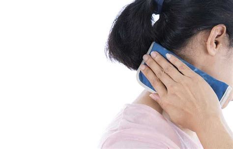 Pinched Nerve In The Neck Causes Symptoms And How To Fix It Pinched