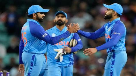 T20 World Cup या कारणामुळे टीम इंडियातील खेळाडू टप्याटप्याने भारतात