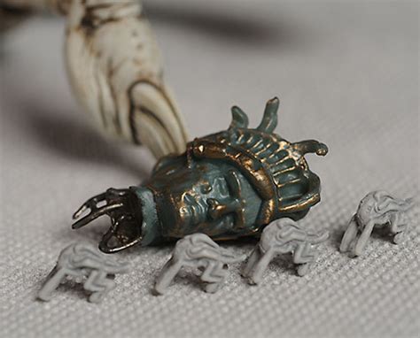 Cloverfield Laction Figure Da Collezione Il Cinemaniaco