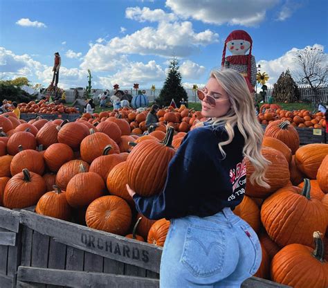 Morph Pumpkin Butt By Derykshane On Deviantart