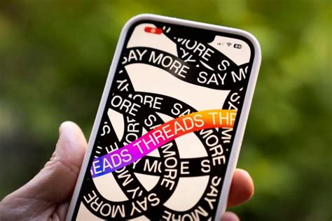 Threads Experiments With Long Form Text Sharing