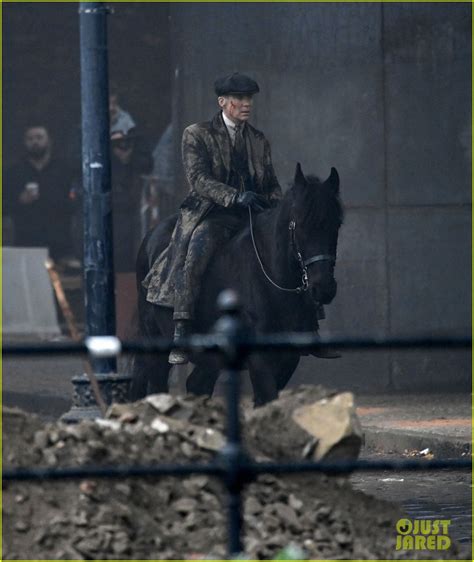 Peaky Blinders Movie Set Photos Show Rebecca Ferguson S New Character