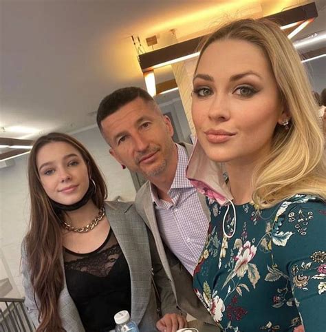 Речь не об отце Дочь Юлии Началовой рассказала кто ей помог пережить смерть мамы Starhit