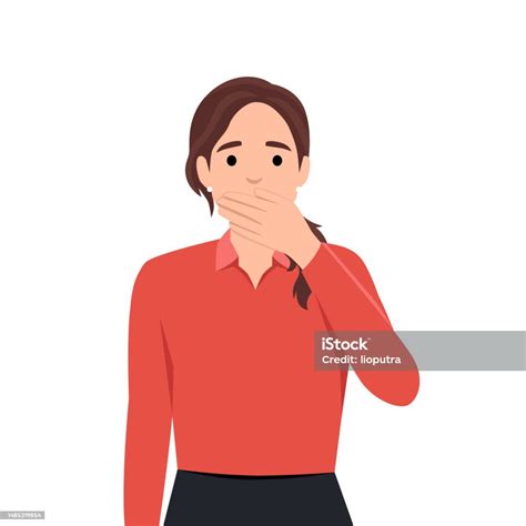 충격을 받은 젊은 여자는 눈을 크게 뜨고 양손으로 입을 가리고 있다 손으로 입을 가리는 여자 인간의 감정과 몸짓 언어 개념
