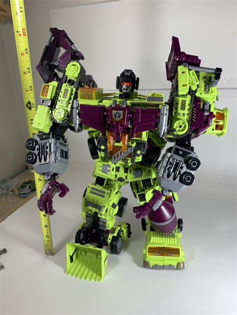 Nbk Devastator is not for playing with : r/transformers