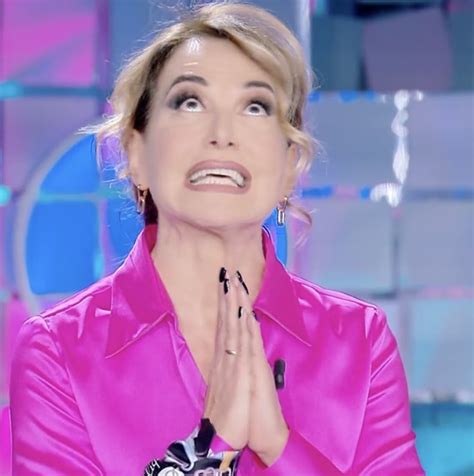 Barbara D Urso Ospite A Verissimo Sono Diventata Nonna Poi La