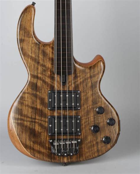 Wal Bass