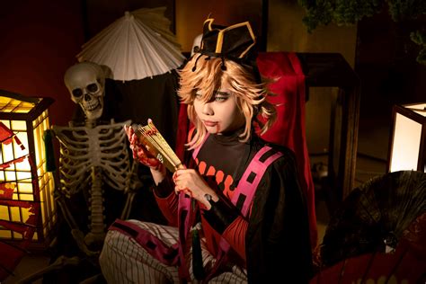 【存档】cos正片 鬼灭之刃 上弦之二 童磨 哔哩哔哩