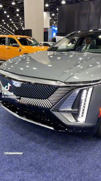 sofía guajardo en linkedin ev cadillac gm